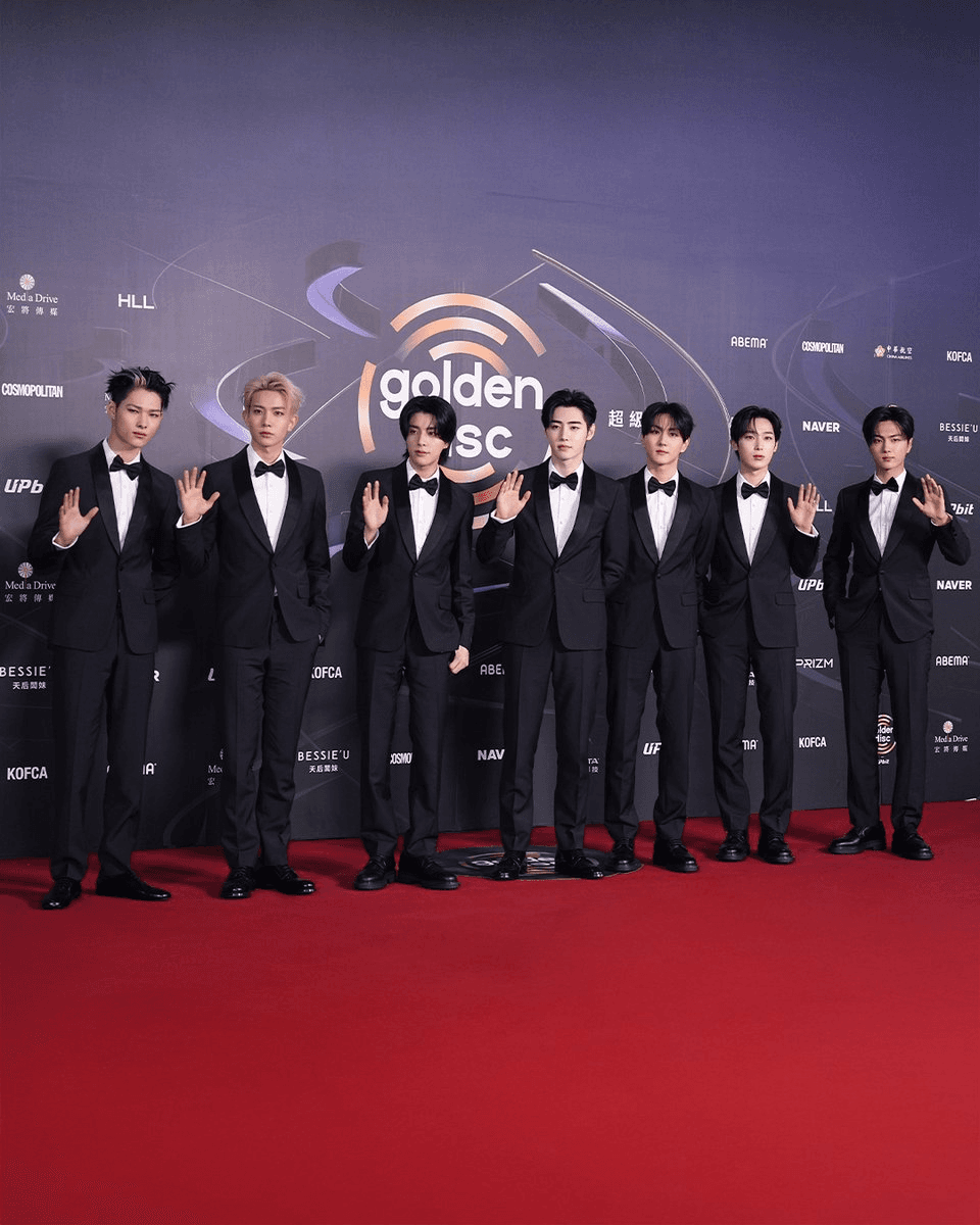 🎭 ENHYPEN Wears Prada to Golden Disc Awards